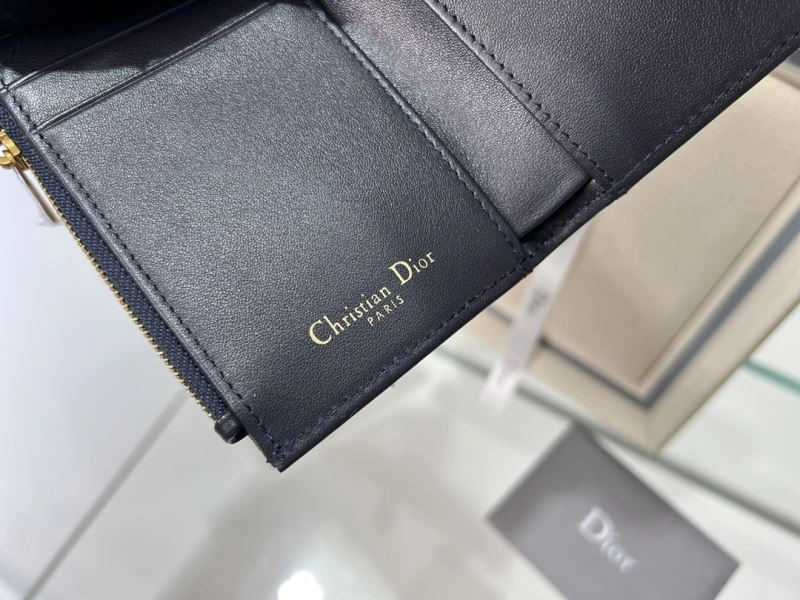 Exact replica Christian Dior Wallet