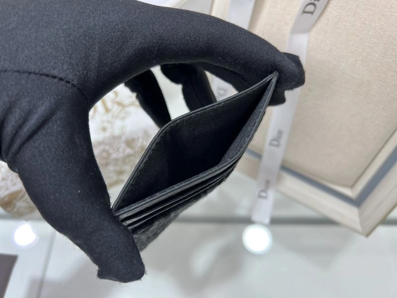 Legit Christian Dior Wallet