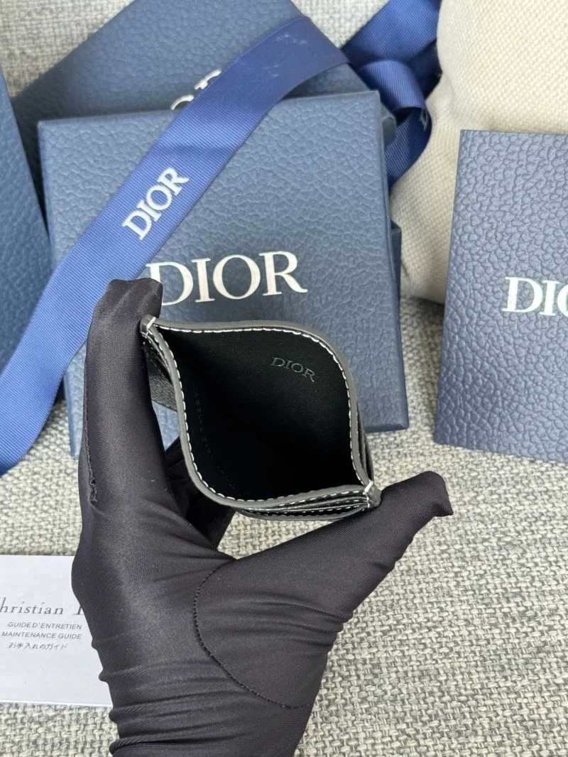 Value-priced Christian Dior Wallets Purse