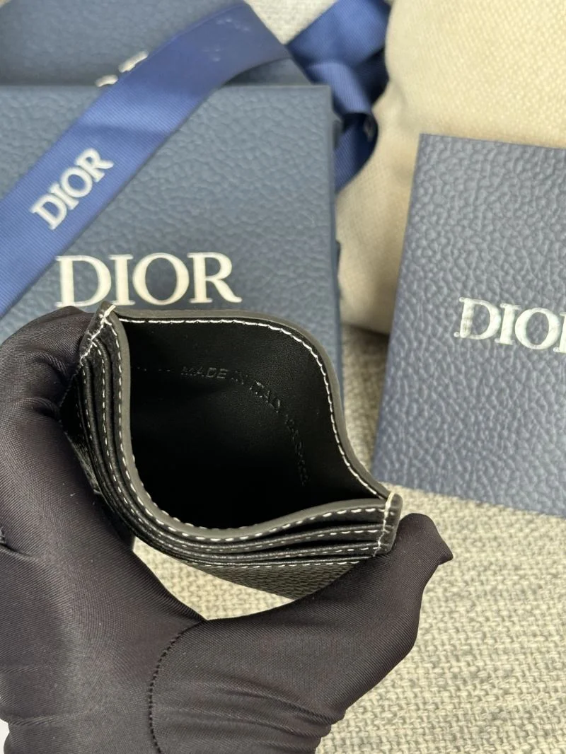 Value-priced Christian Dior Wallets Purse