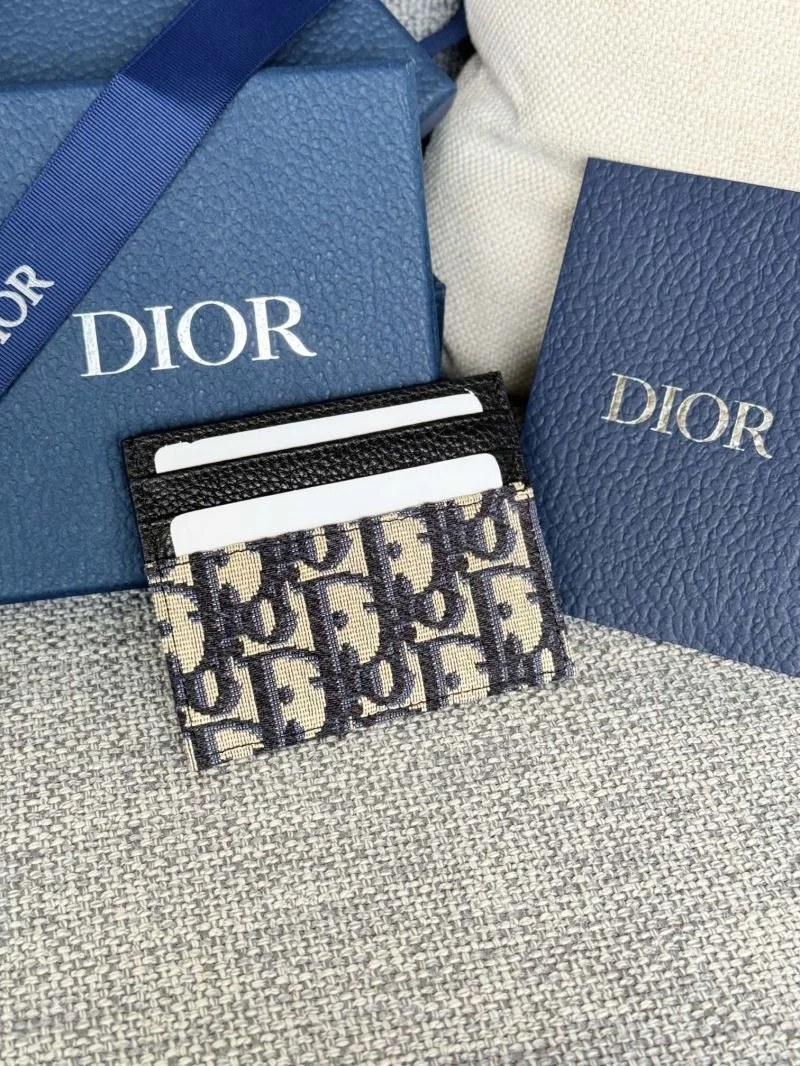 Indistinguishable Christian Dior Wallets Purse