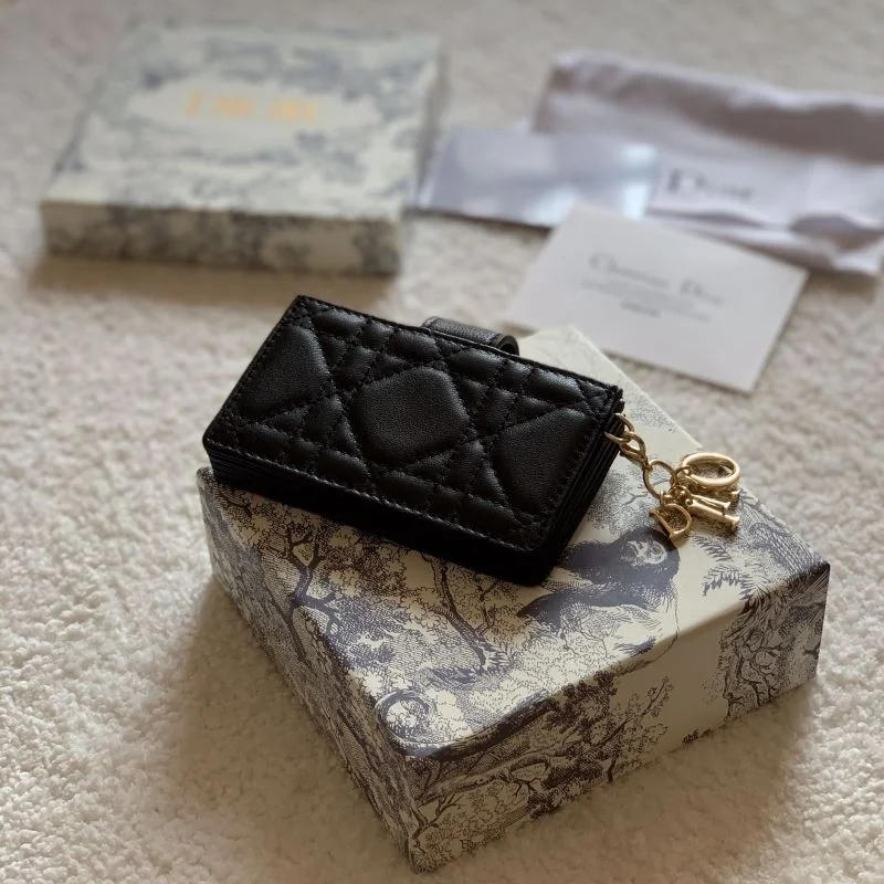 Indistinguishable Christian Dior Wallets Purse