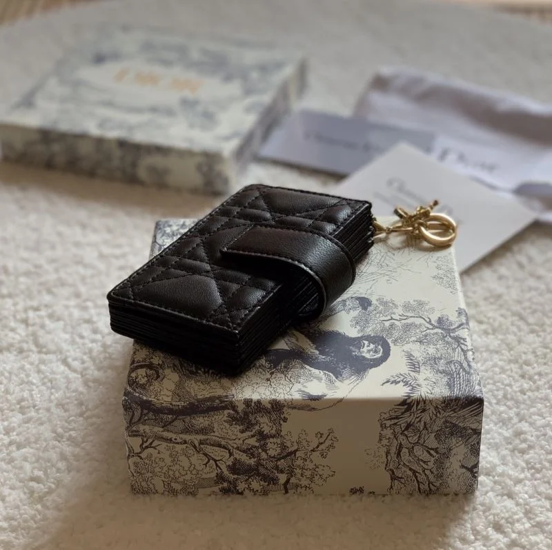 Indistinguishable Christian Dior Wallets Purse