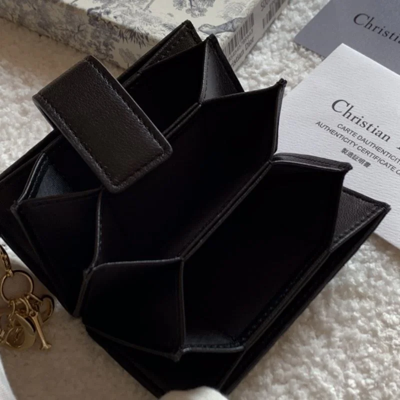 Indistinguishable Christian Dior Wallets Purse