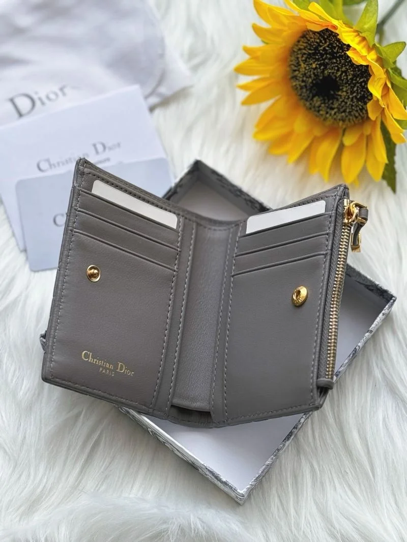 Bargain Christian Dior Wallets Purse