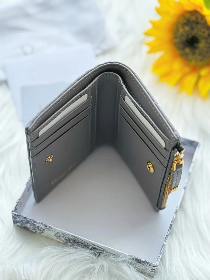 Bargain Christian Dior Wallets Purse