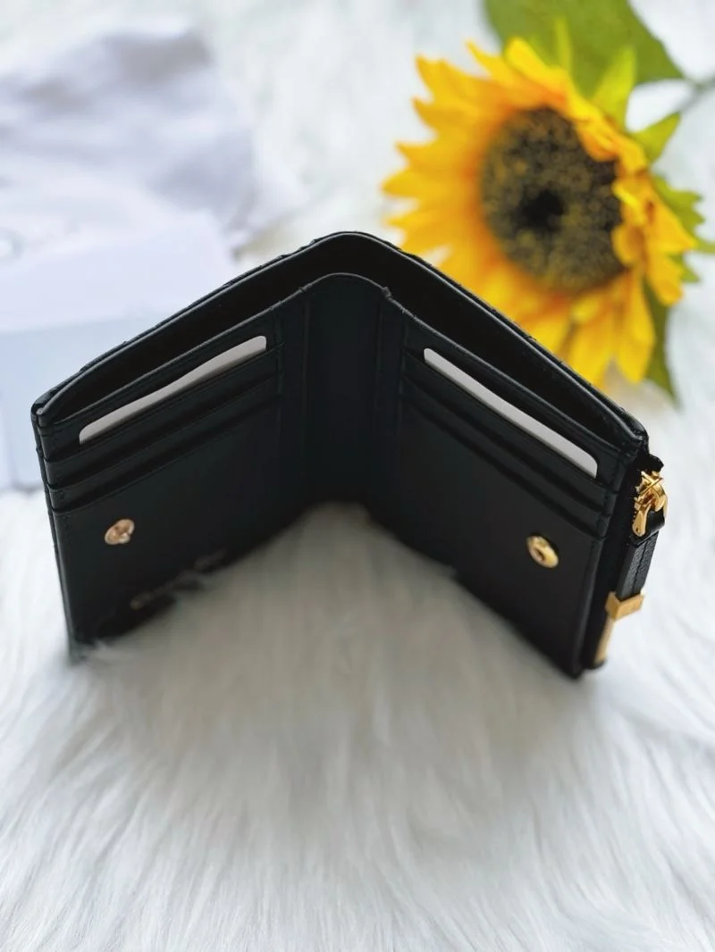 Discounted Christian Dior Wallets Purse