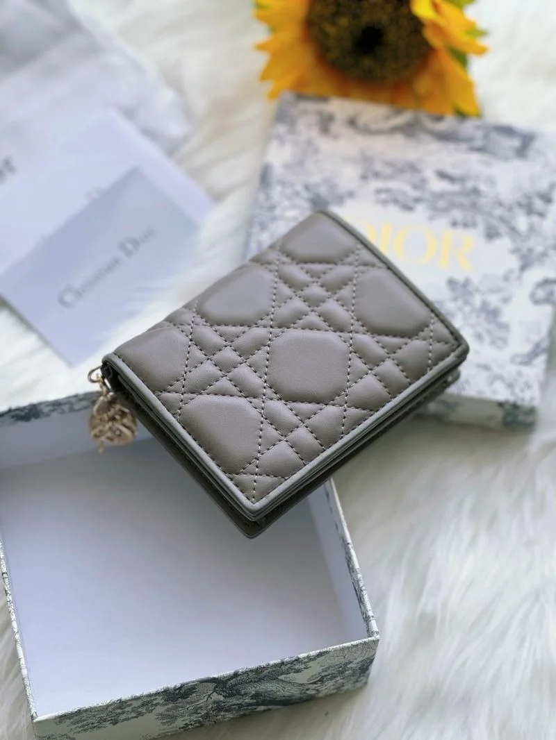 Economical Christian Dior Wallets Purse