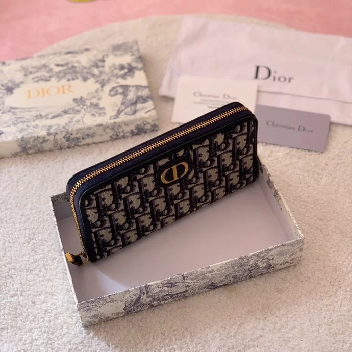 Authentic Christian Dior Wallets Purse