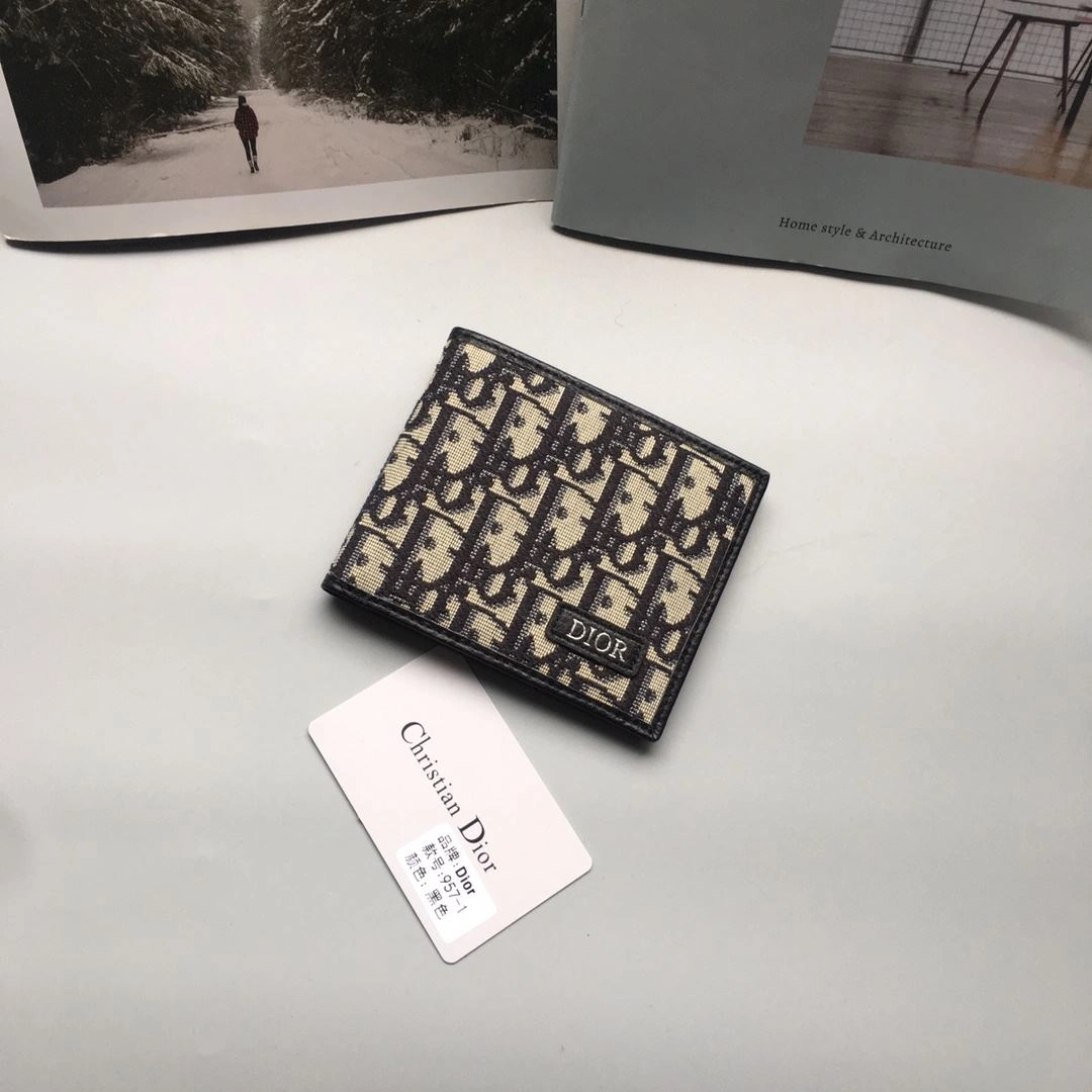 Value-priced Christian Dior Wallets Purse