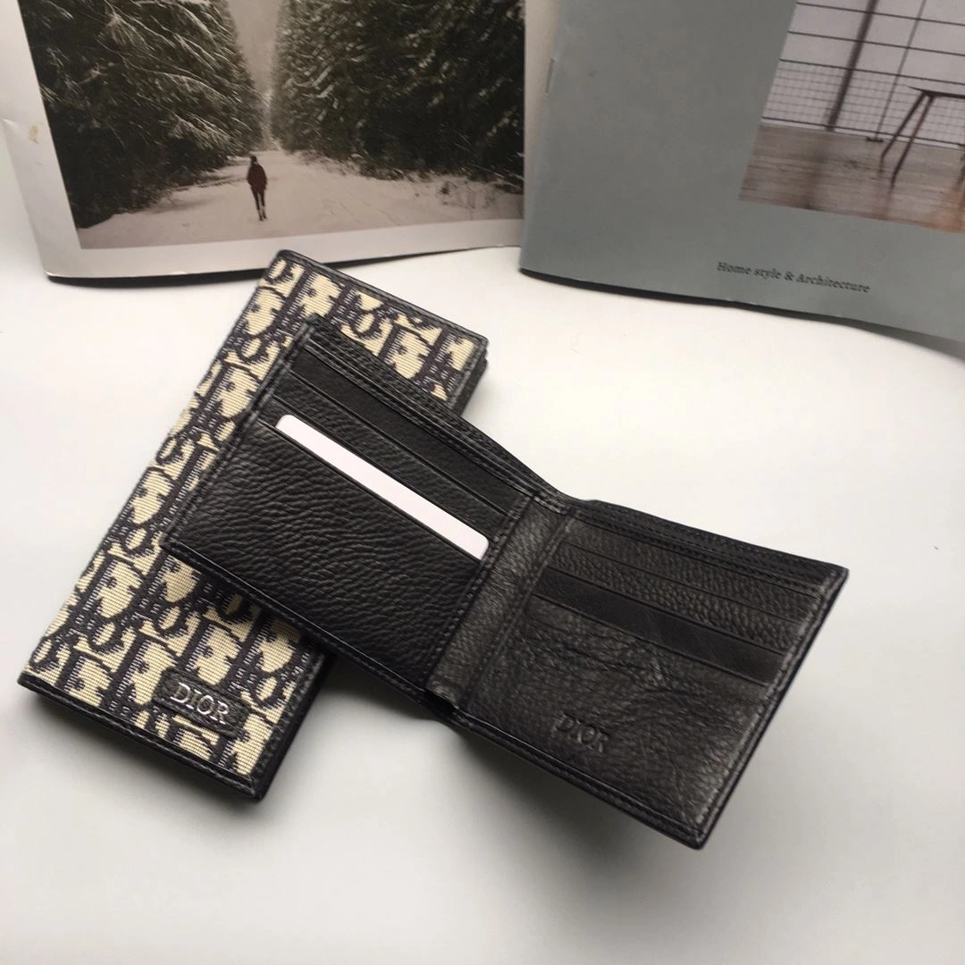 Value-priced Christian Dior Wallets Purse