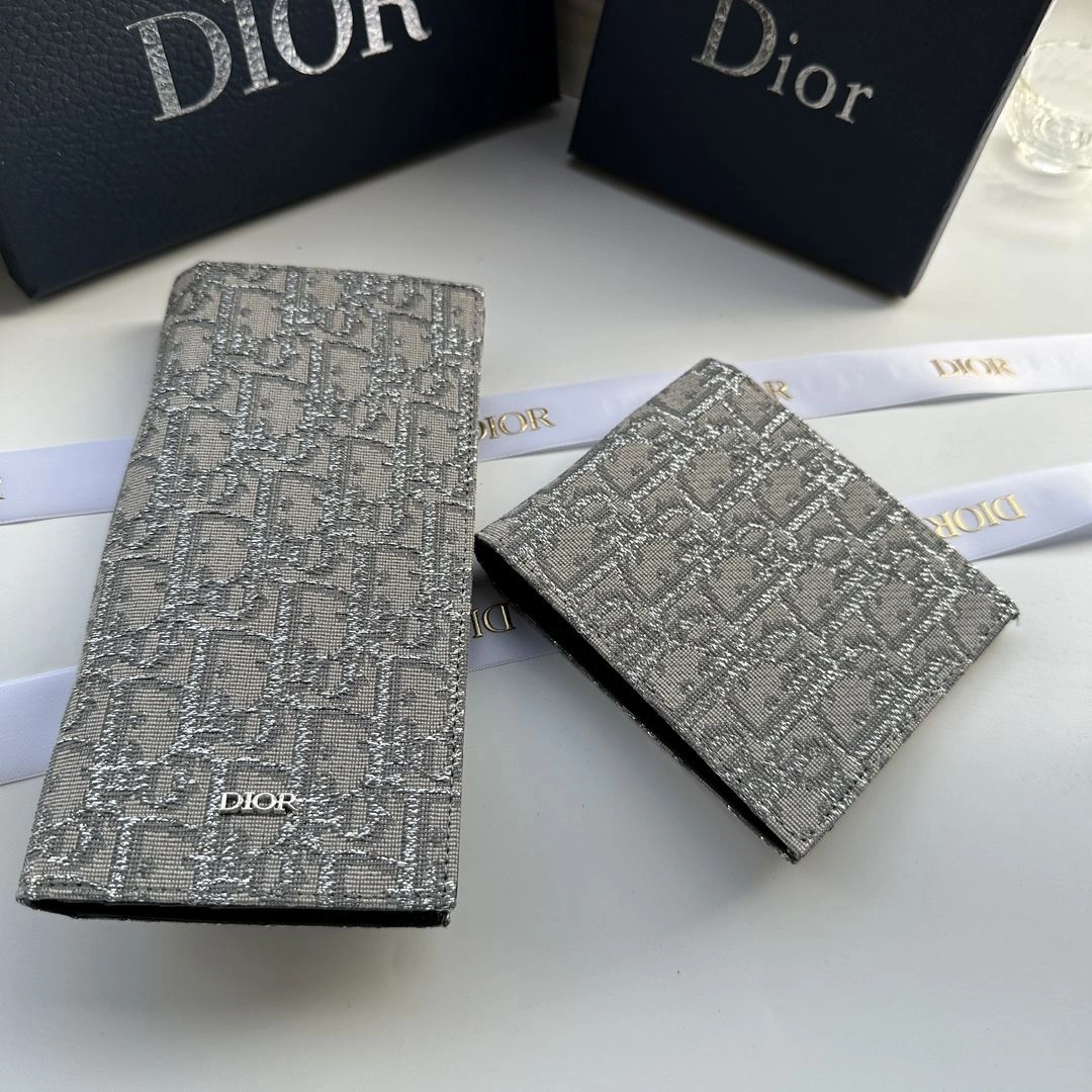 Budget-friendly Christian Dior Wallets Purse
