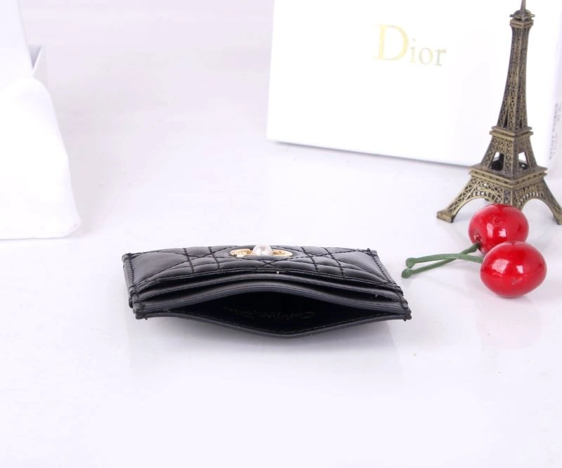 Indistinguishable Christian Dior Wallets Purse
