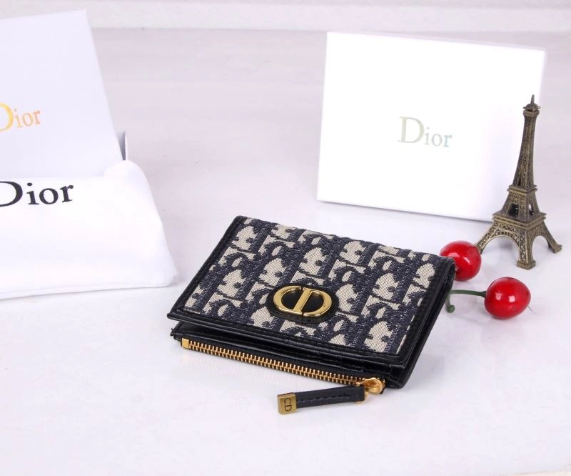 Accurate model Christian Dior Wallets Purse
