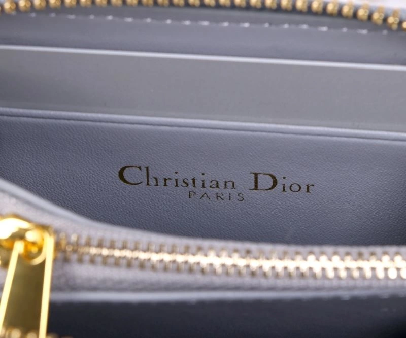 Value-priced Christian Dior Wallets Purse
