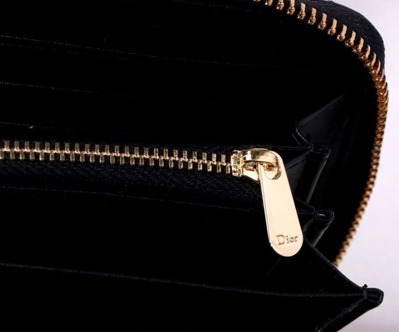 Indistinguishable Christian Dior Wallets Purse