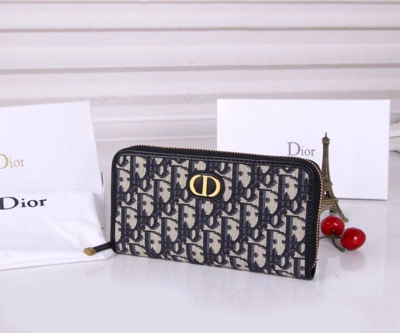 Budget-friendly Christian Dior Wallets Purse