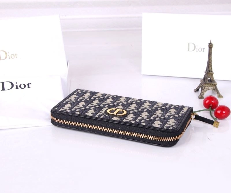 Budget-friendly Christian Dior Wallets Purse