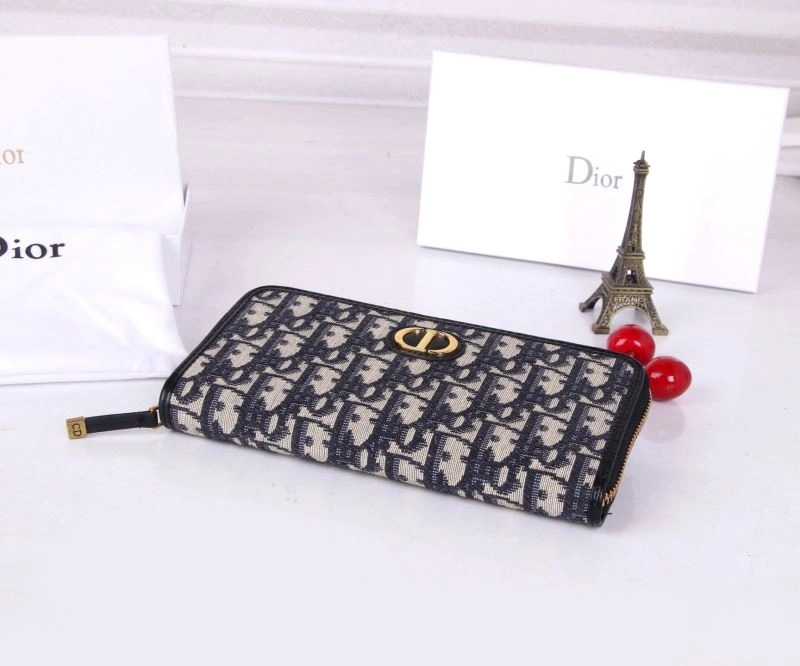 Budget-friendly Christian Dior Wallets Purse