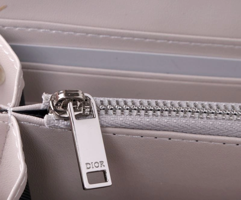 Inexpensive Christian Dior Wallets Purse