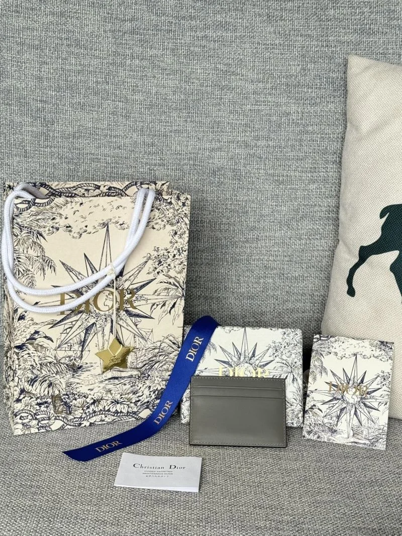 Indistinguishable Christian Dior Wallets Purse