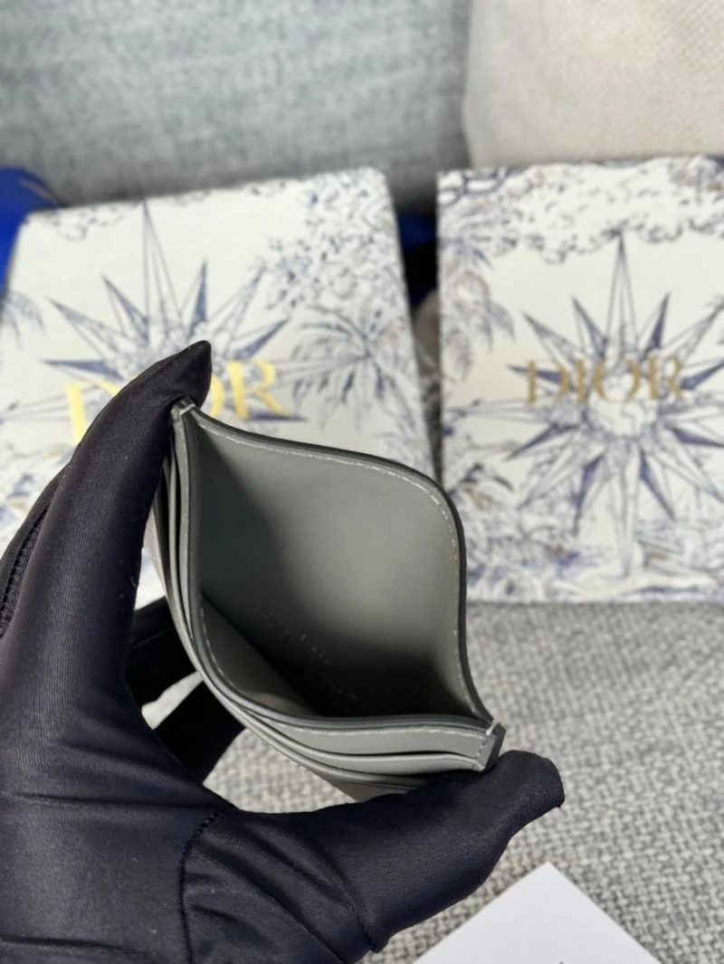 Indistinguishable Christian Dior Wallets Purse