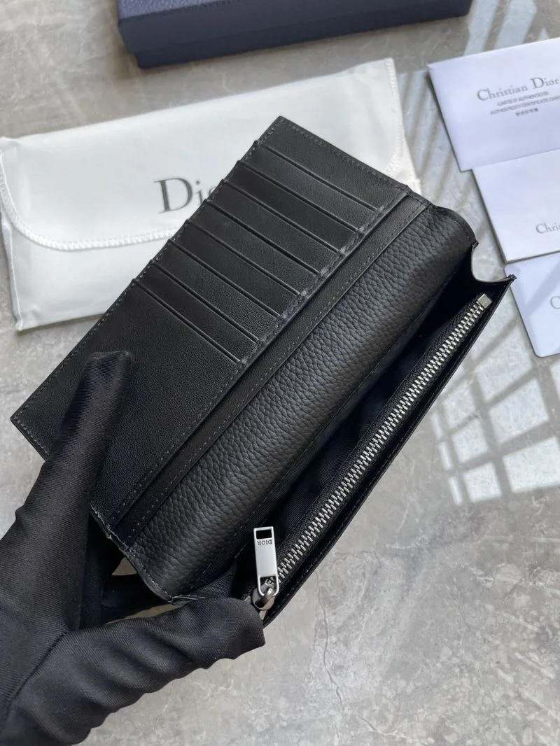 Value-priced Christian Dior Wallets Purse