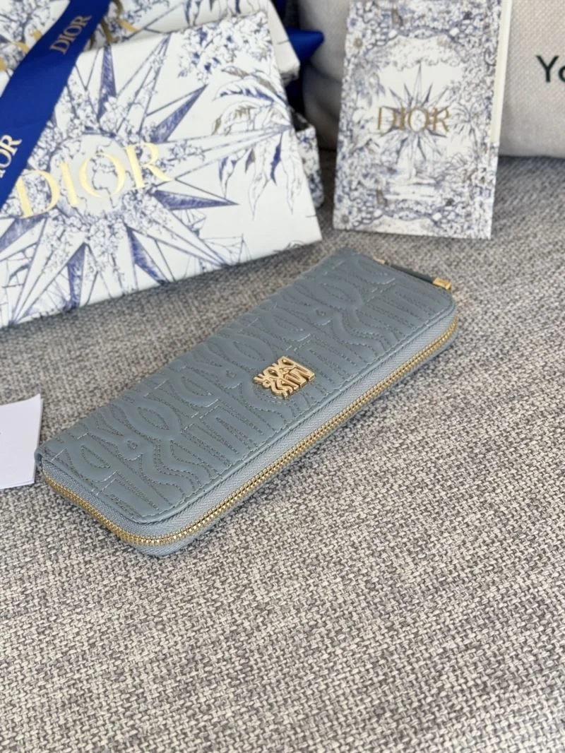 Budget-friendly Christian Dior Wallets Purse