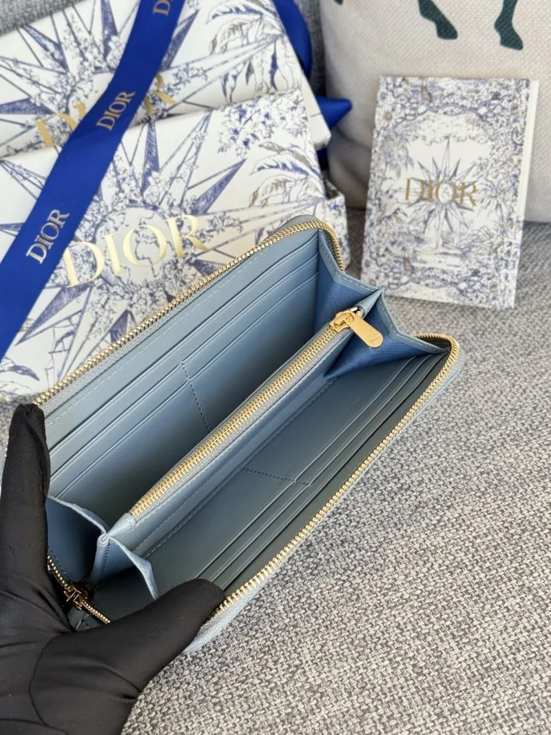 Budget-friendly Christian Dior Wallets Purse