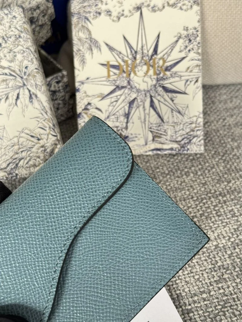 Indistinguishable Christian Dior Wallets Purse