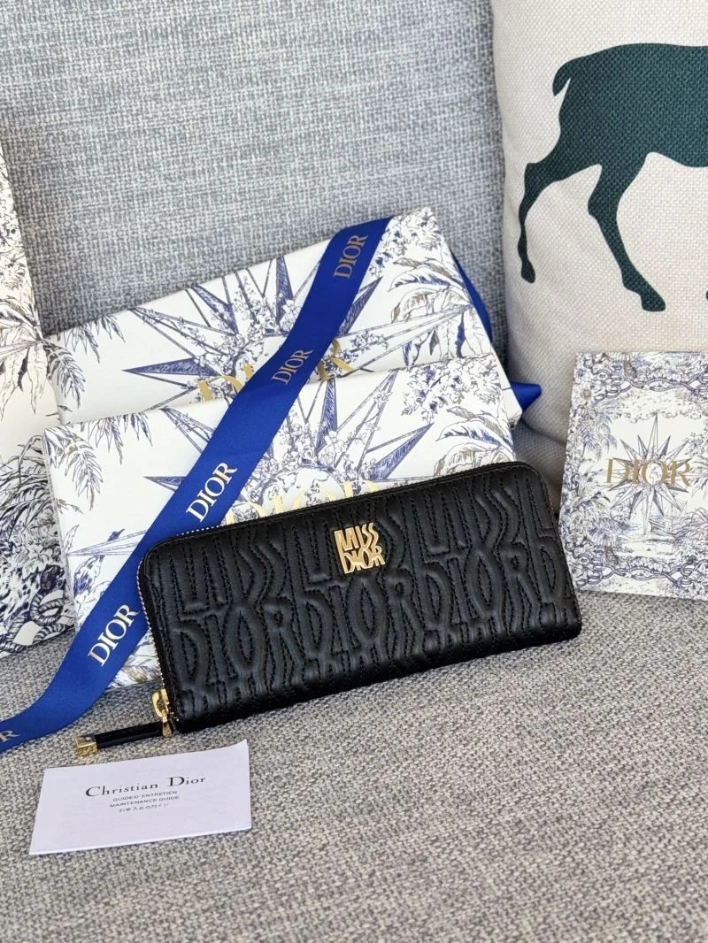 High accuracy Christian Dior Wallets Purse