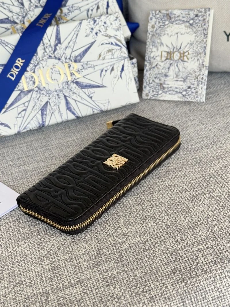 High accuracy Christian Dior Wallets Purse