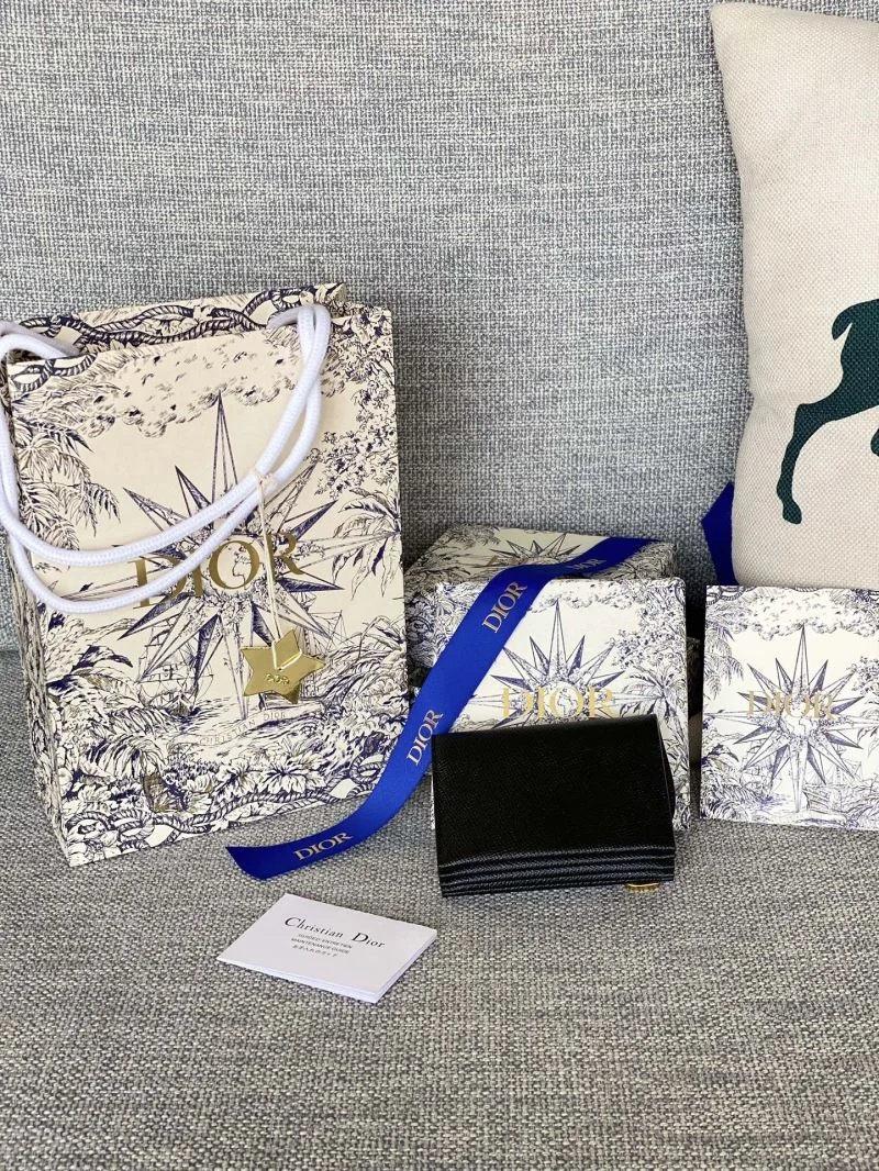 Indistinguishable Christian Dior Wallets Purse