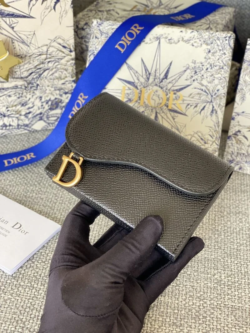 Indistinguishable Christian Dior Wallets Purse