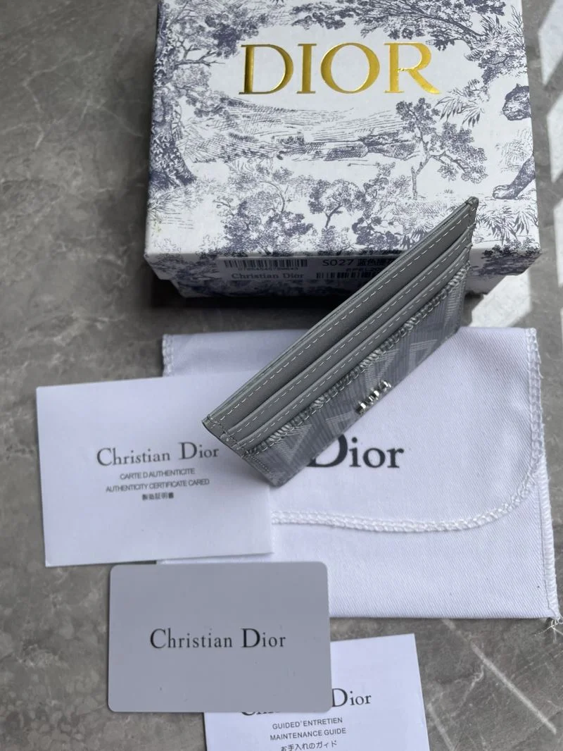 Value-priced Christian Dior Wallets Purse