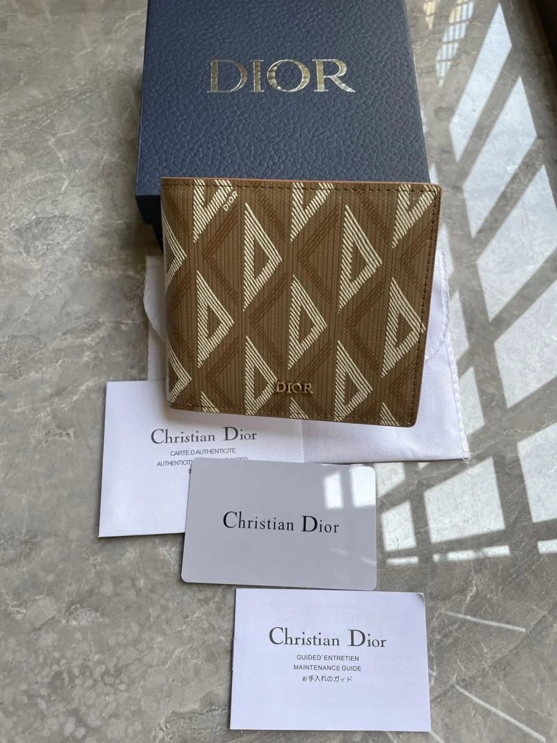 Indistinguishable Christian Dior Wallets Purse