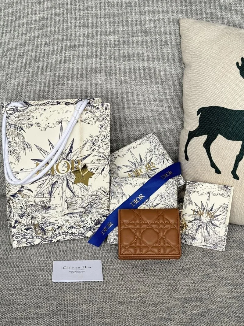 Value-priced Christian Dior Wallets Purse