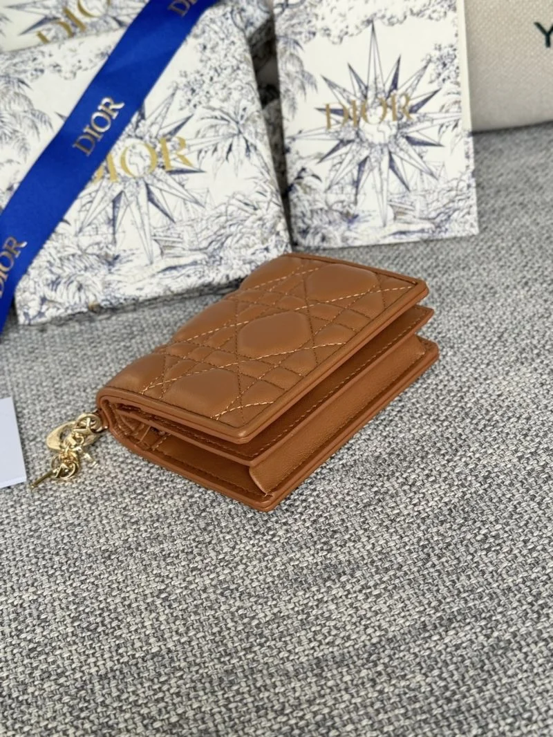 Value-priced Christian Dior Wallets Purse