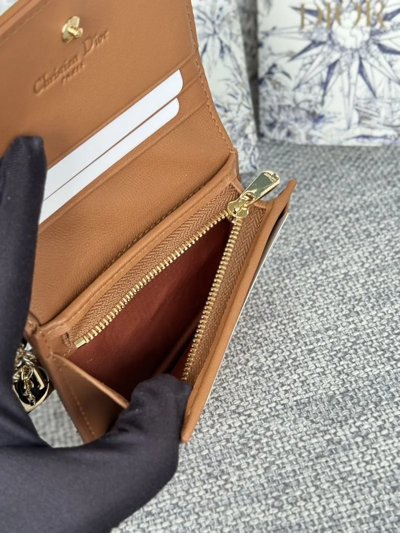 Value-priced Christian Dior Wallets Purse