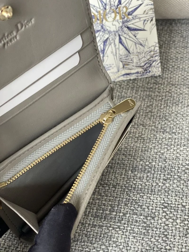 Economical Christian Dior Wallets Purse