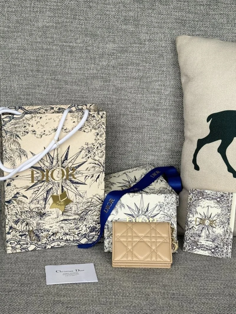 Inexpensive Christian Dior Wallets Purse