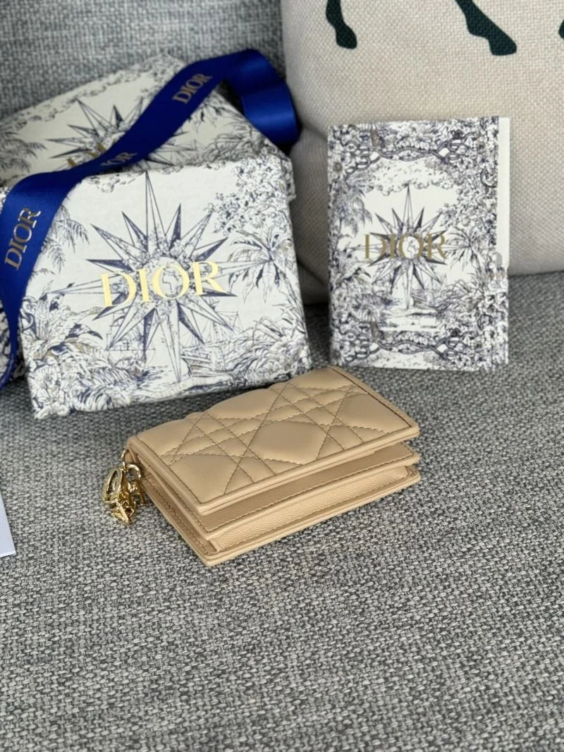 Inexpensive Christian Dior Wallets Purse