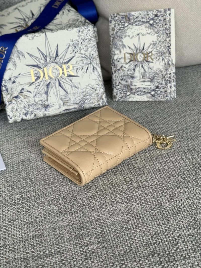 Inexpensive Christian Dior Wallets Purse