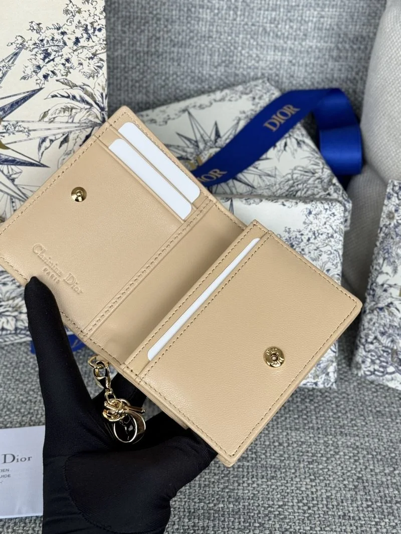 Inexpensive Christian Dior Wallets Purse