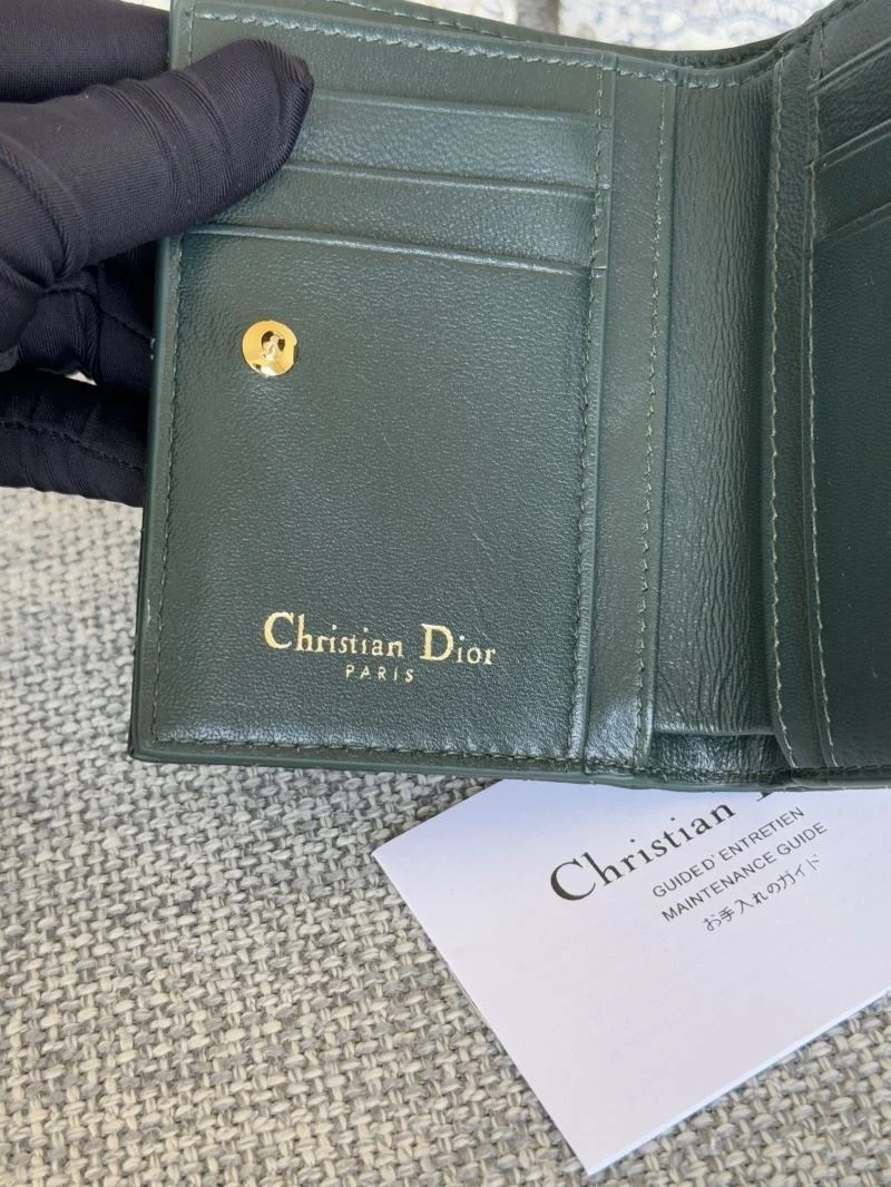 Accurate model Christian Dior Wallets Purse