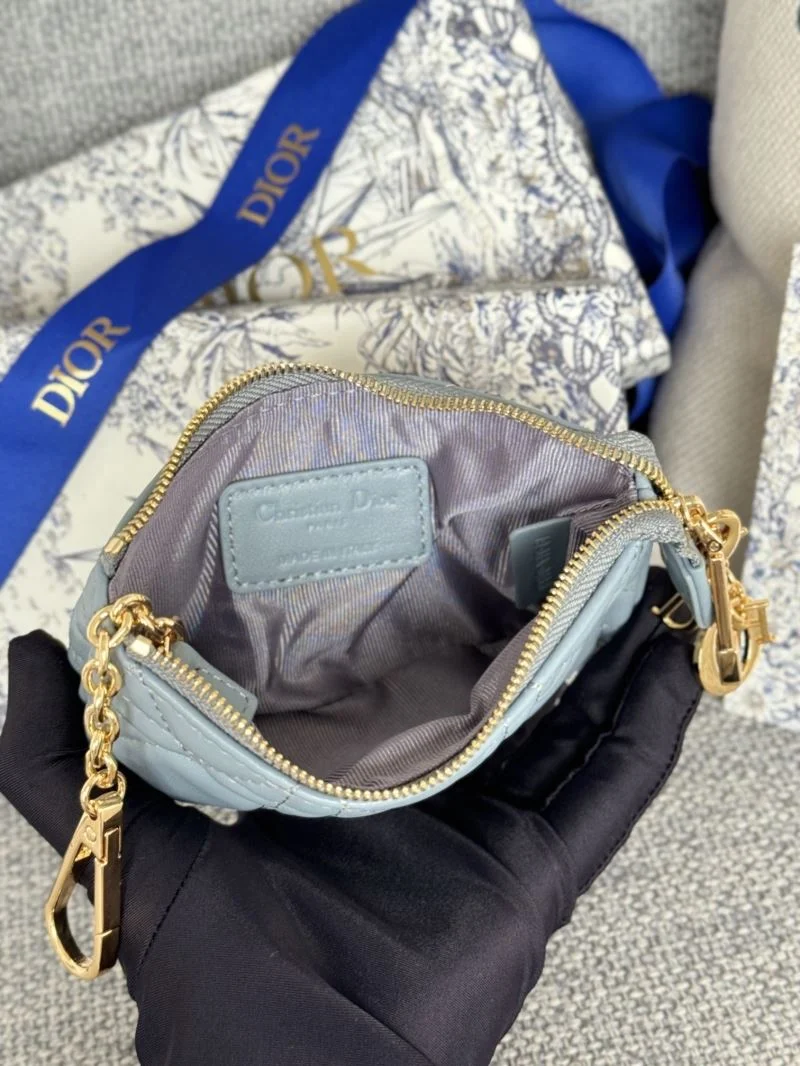 1:1 copy Christian Dior Wallets Purse