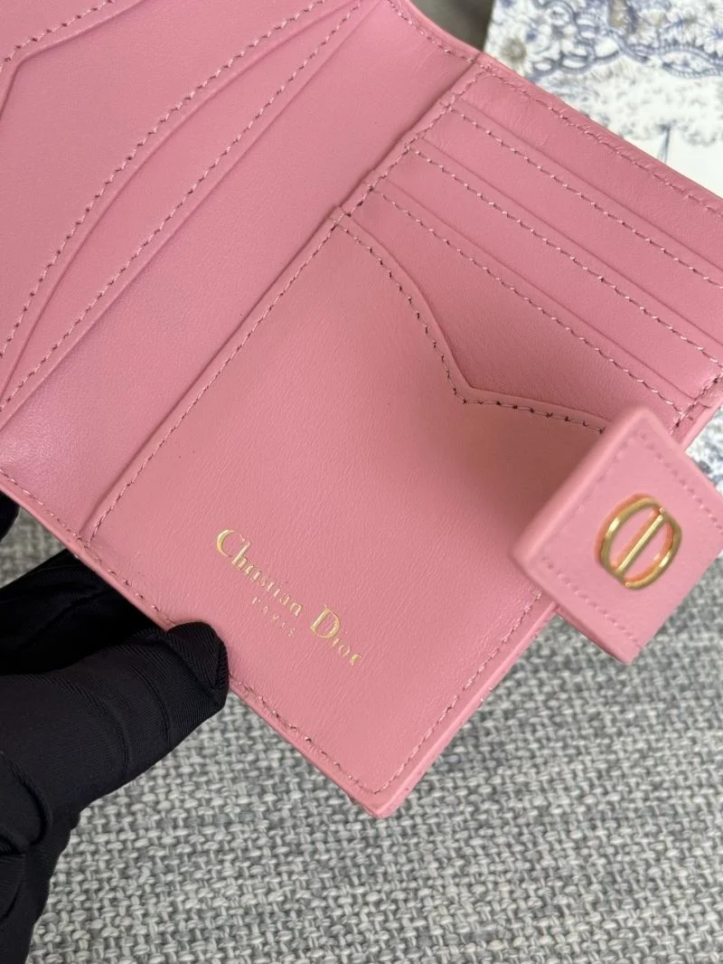 Indistinguishable Christian Dior Wallets Purse
