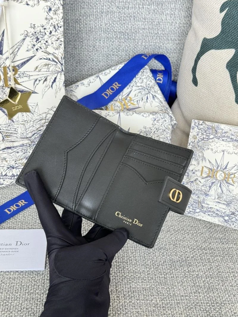 Accurate model Christian Dior Wallets Purse