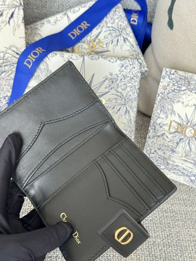 Accurate model Christian Dior Wallets Purse