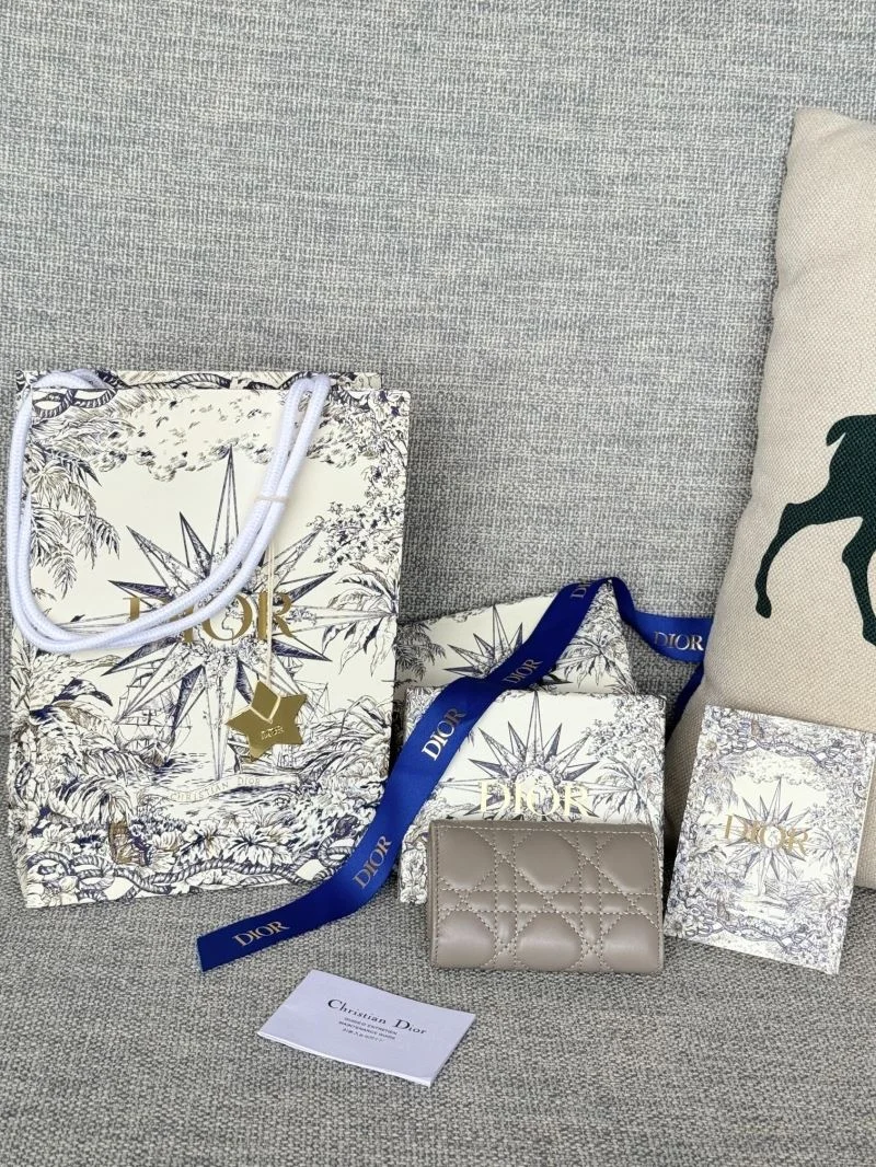 Reasonably priced Christian Dior Wallets Purse